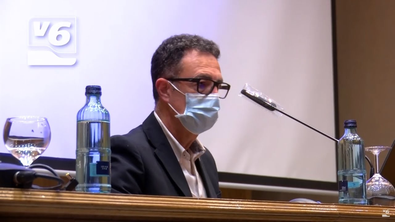 Charla de Miguel Lorente para involucrar a los hombres en el combate ...